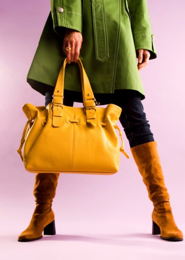 Stylish Wholesale Ladies Bags Manufacturer & Supplier In USA